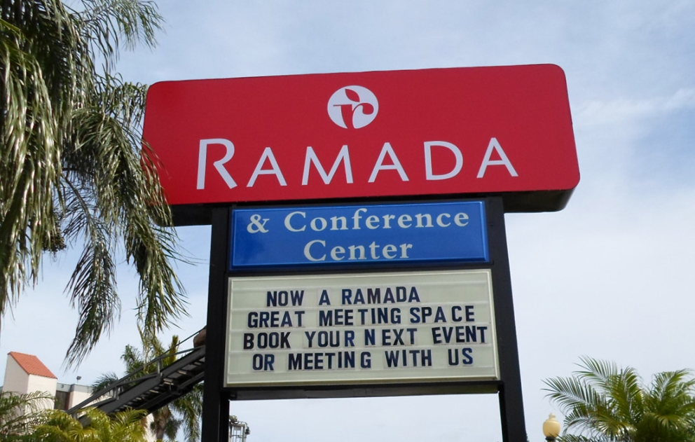 Cabinet/Box Signs | Florida Sign Group